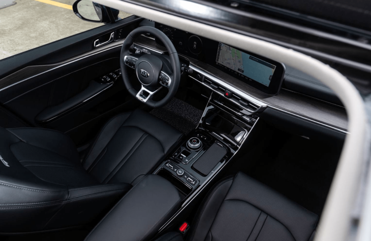 成熟大胆，自信设计，东风悦达起亚凯酷（ALL NEW K5）国产版首秀_搜狐汽车_搜狐网