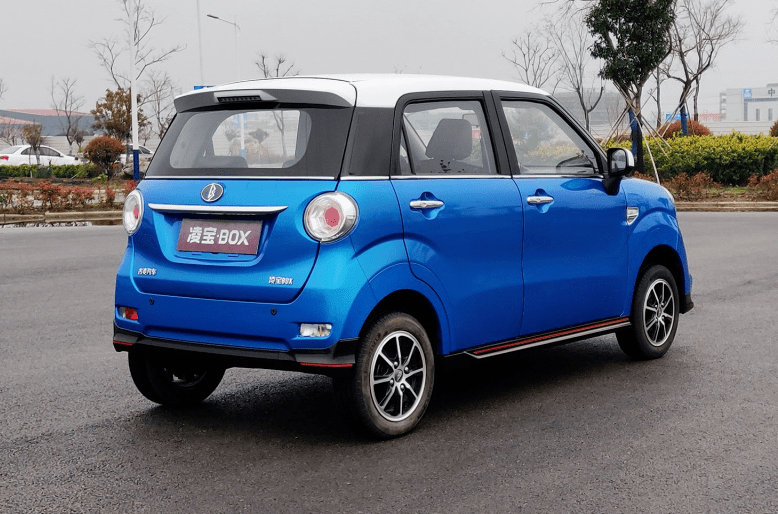奔奔E-Star/零跑T03/新宝骏E300等，微型电动车买谁好？_搜狐汽车_搜狐网