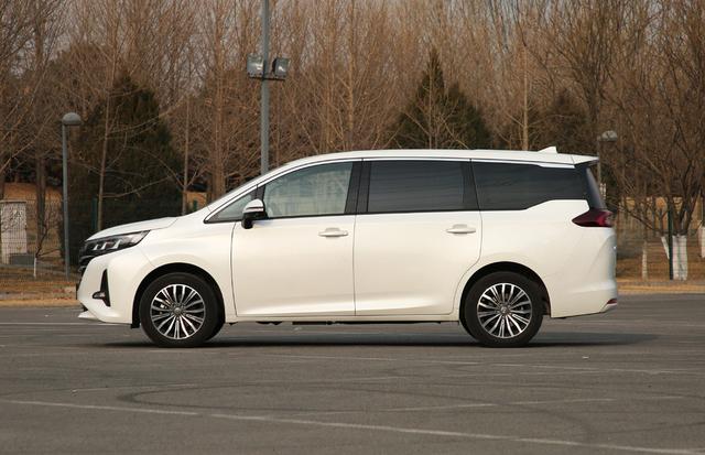 价格比奥德赛便宜一半，1.5T+6AT，传祺GM6更适合家用代步？_搜狐汽车_搜狐网