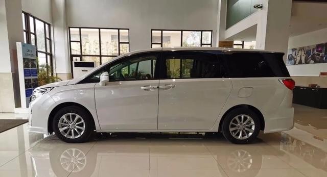 平民豪华MPV：别克GL8雅典娜，刚超过30万，配置不低，实用性超强_搜狐汽车_搜狐网