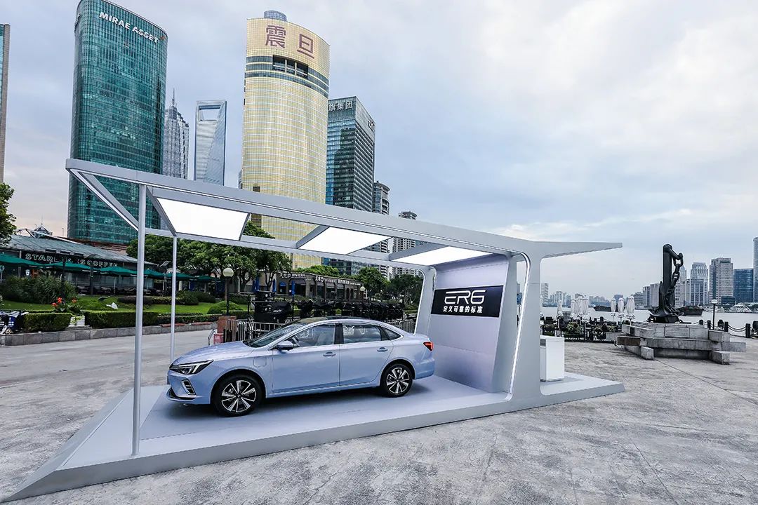 科技兑现想象 综合续航620km 荣威R ER6售16.28万元起_搜狐汽车_搜狐网