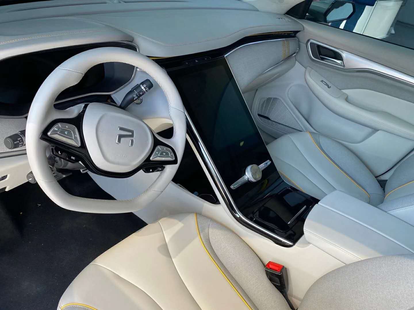 全新“R”标，16.28万起，620公里续航，上汽荣威R ER6上市_搜狐汽车_搜狐网