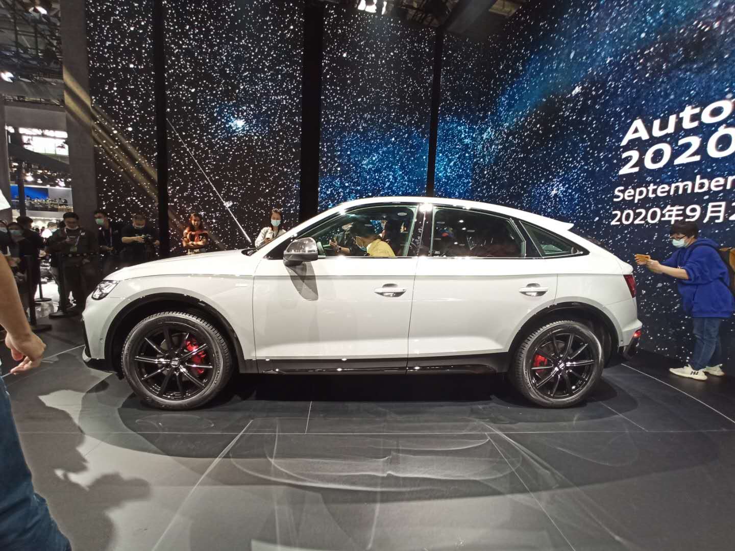 钱准备好没？新奥迪Q5L溜背造型+12V轻混，兼备经济和运动_搜狐汽车_搜狐网