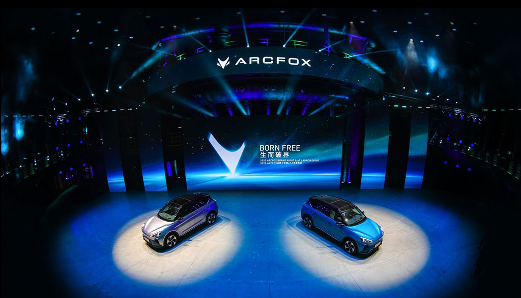 亮点不只在外表，聊ARCFOX极狐 αT到底是一辆什么车？_搜狐汽车_搜狐网