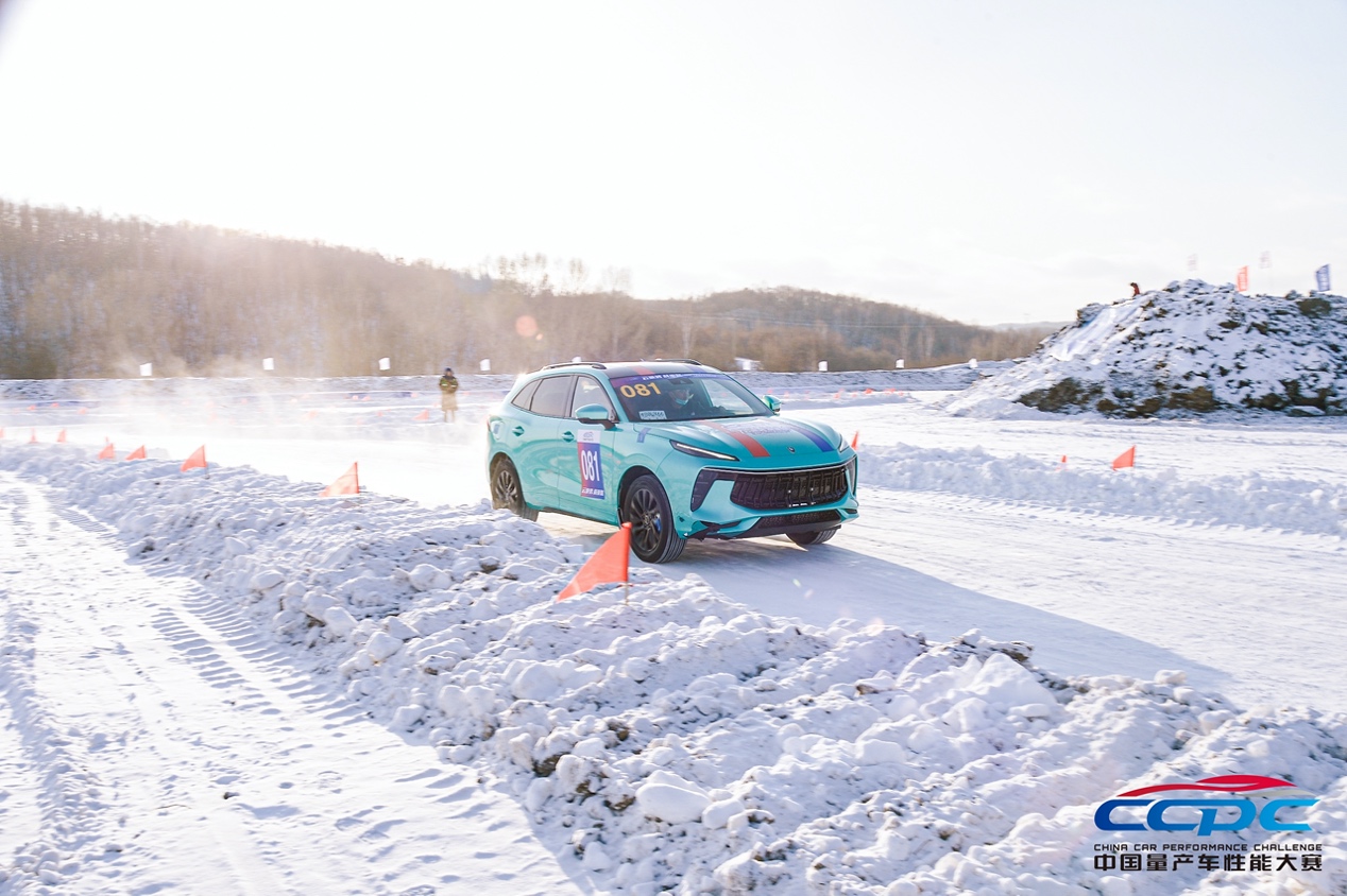零下20度绝地挑战，风行T5 EVO成就CCPC冰雪挑战最佳驾控体验_搜狐汽车_搜狐网