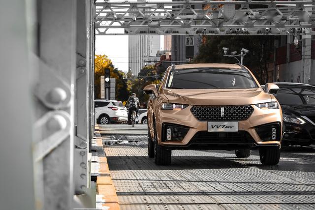 自主豪华轿跑SUV巡礼！领克05、WEY VV7 GT谁能站稳C位？_搜狐汽车_搜狐网