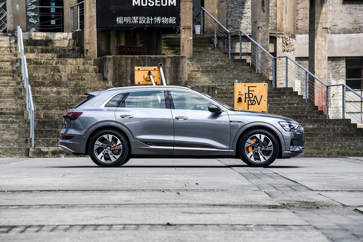 电车严选|壕气选购蔚来ES8、Model X、奥迪e-tron哪款值得买？_搜狐汽车_搜狐网