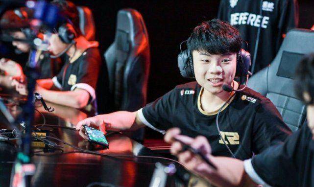 世冠杯：LGD大鹅与RNGM再次碰撞，BO1对决，这一次谁能抢占先机？_比赛