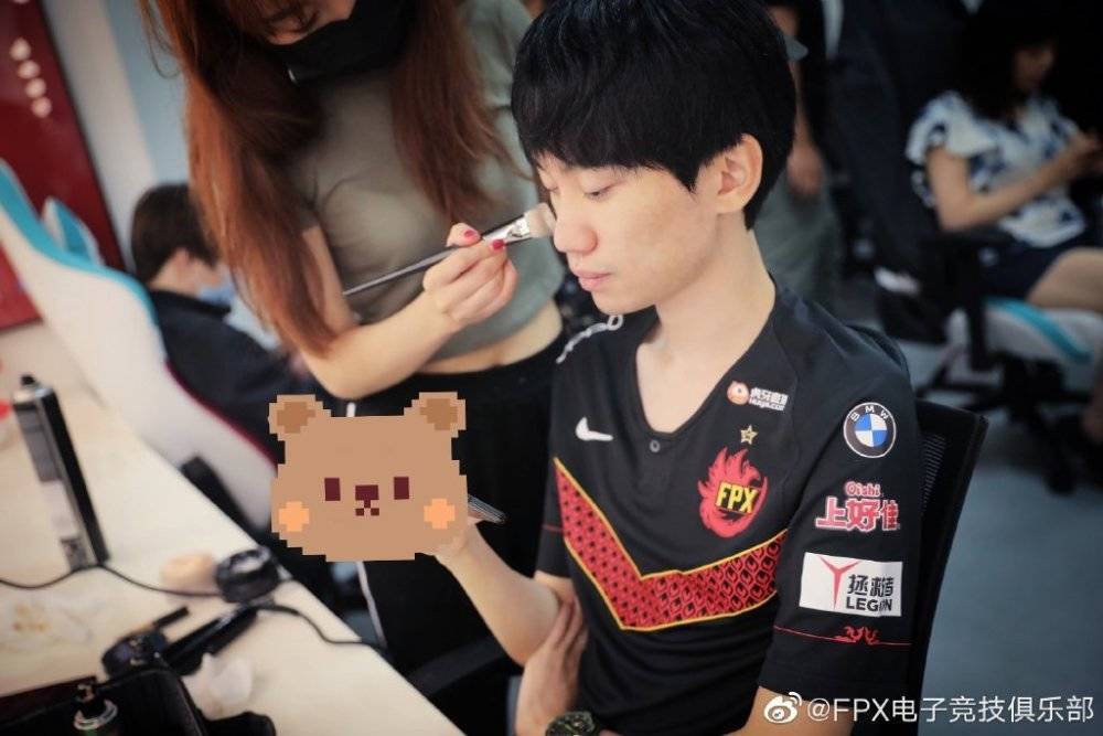 第五周最佳阵容：JDG、FPX包揽四席，小将xubin成最佳_比赛