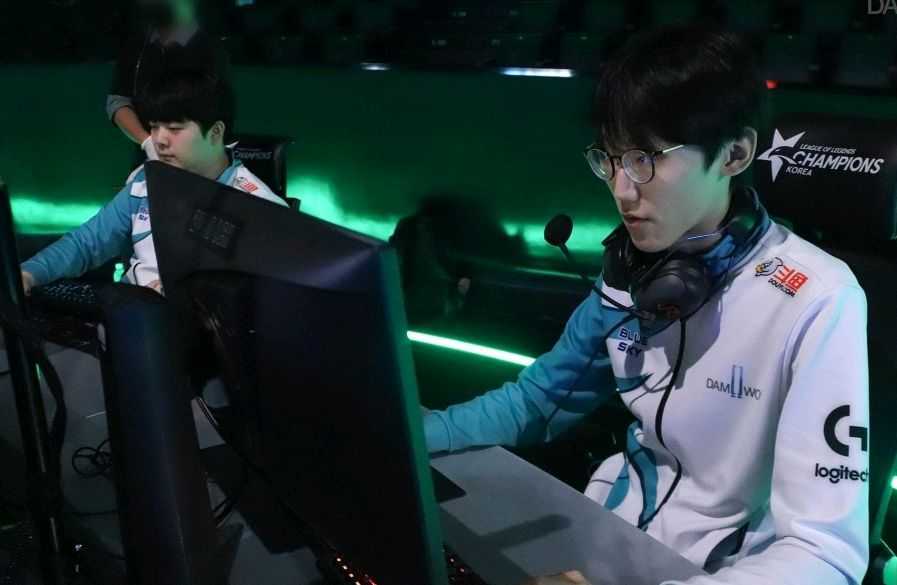 LCK第一易主，Doinb谈训练赛：每支队伍遇到它基本撑不过十五分钟_dwg