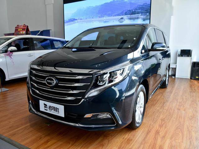 广汽版“GL8”实拍，3米轴距带来更大空间，2.0T动力油耗8.5L_搜狐汽车_搜狐网