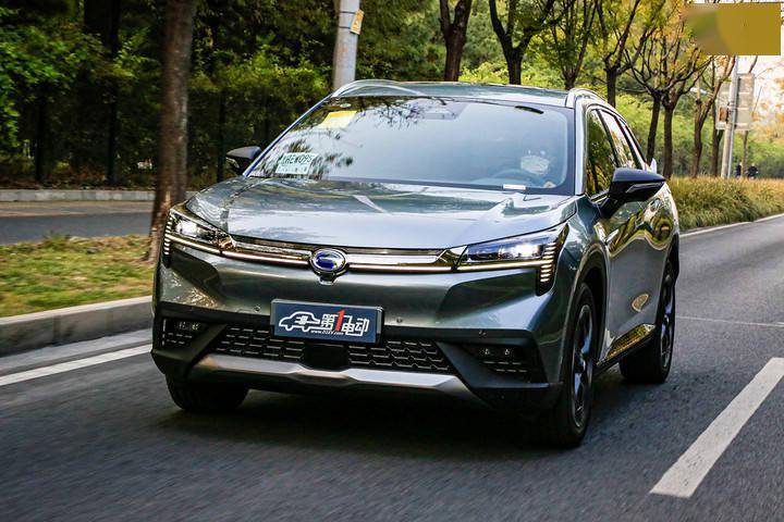 智驾未来！ADiGO 3.0自动驾驶系统真的“香”？体验广汽新能源埃安LX_搜狐汽车_搜狐网