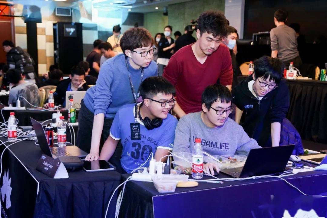 2020 WCTF世界黑客大师赛燃情开场，首日战绩新鲜出炉！-搜狐大视野-搜狐新闻