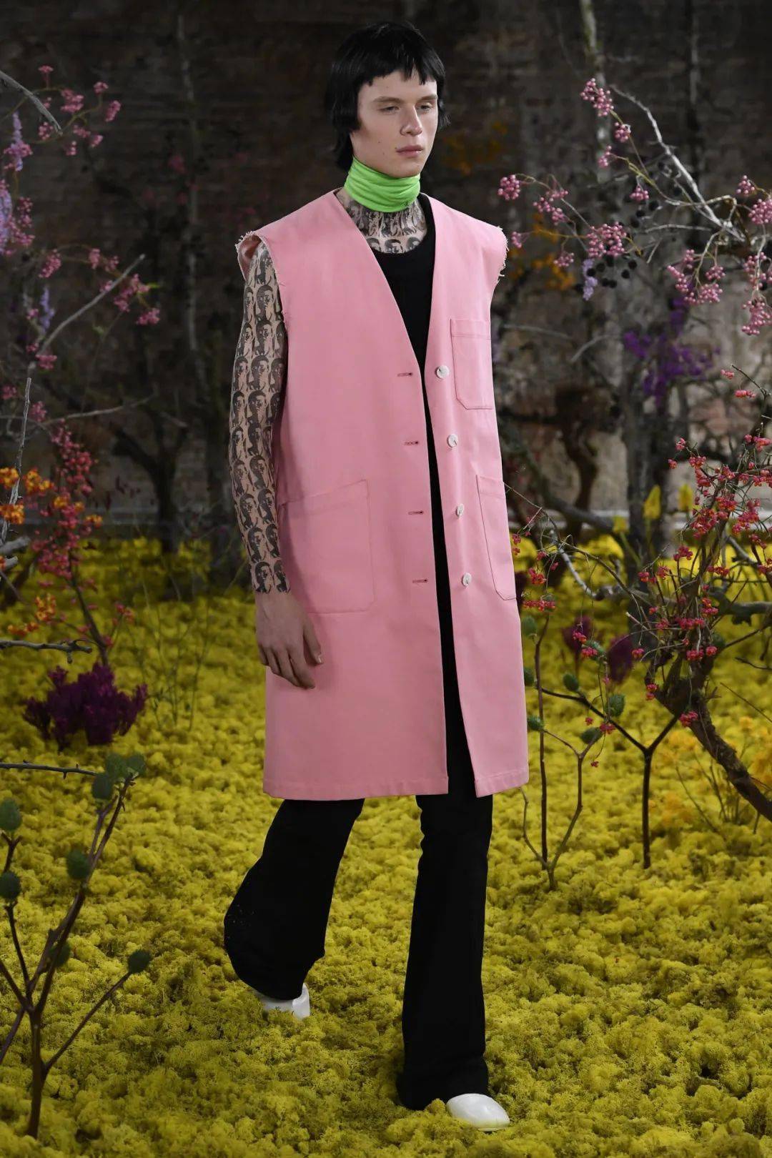 『品牌秀场』┊Raf Simons 2021春夏时装秀 -搜狐大视野-搜狐新闻