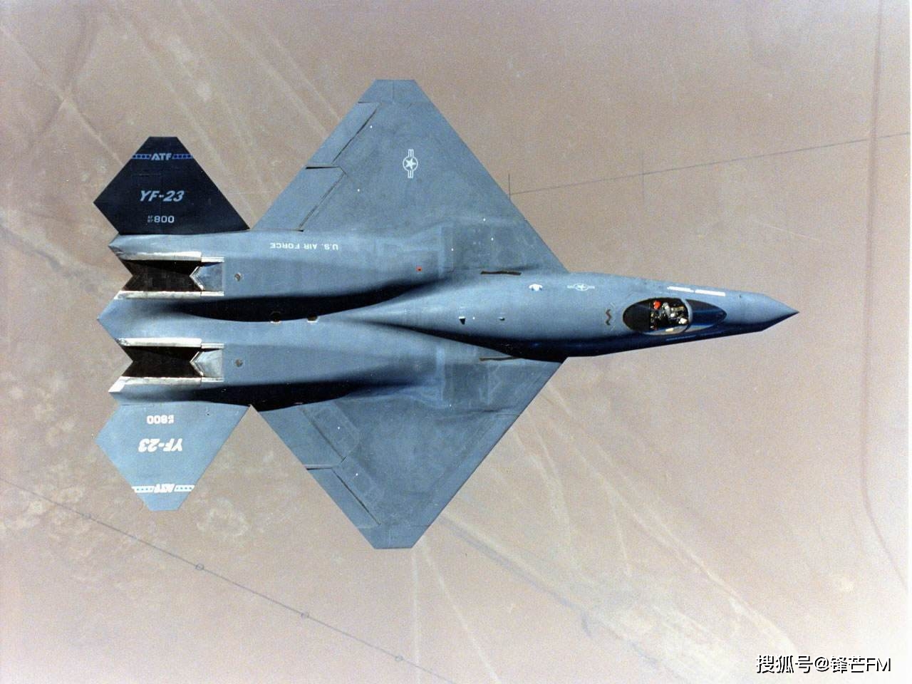 速度隐身性能均超过F22，作战半径更大的YF23为何未获得美空军青睐？_战斗机