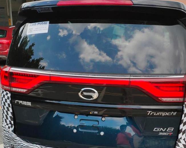 新款广汽传祺GM8谍照曝光，变化很大！-搜狐大视野-搜狐新闻