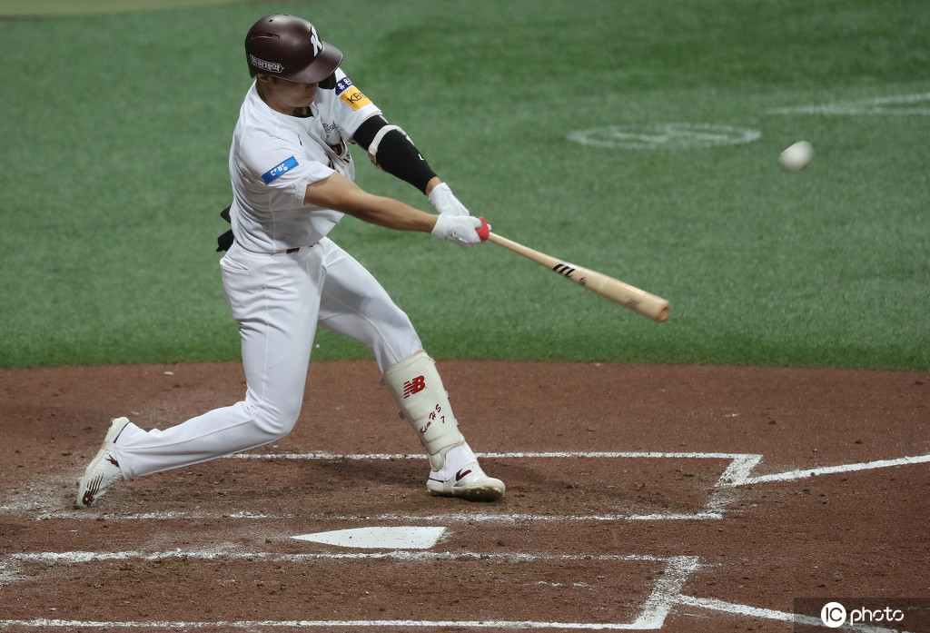 2020年韩国KBO棒球联赛：NC恐龙 VS 培证英雄-搜狐大视野-搜狐新闻