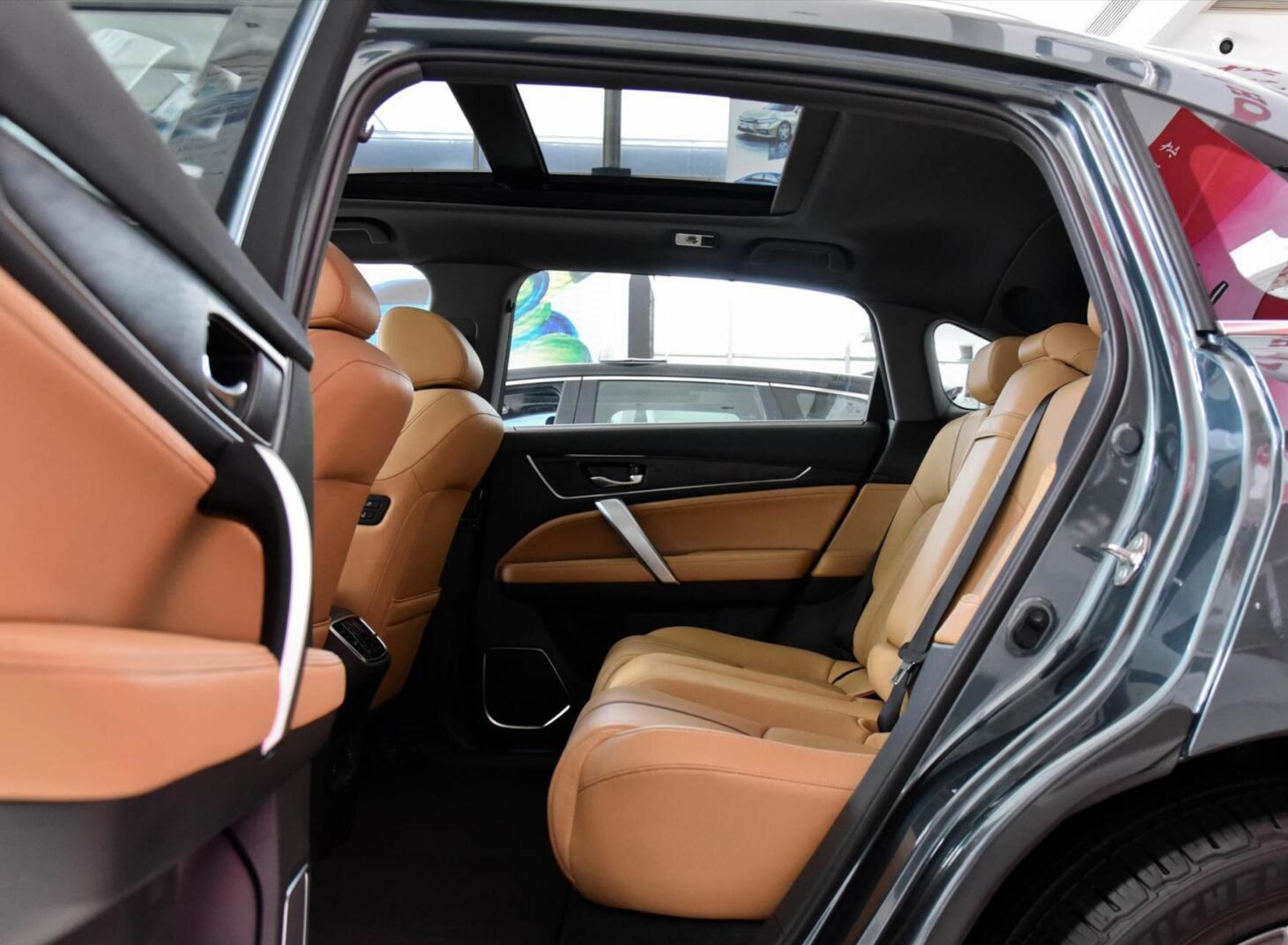 新一代本田U-RV来袭，2.0T+四驱，落地25万，比汉兰达还霸气_搜狐汽车_搜狐网