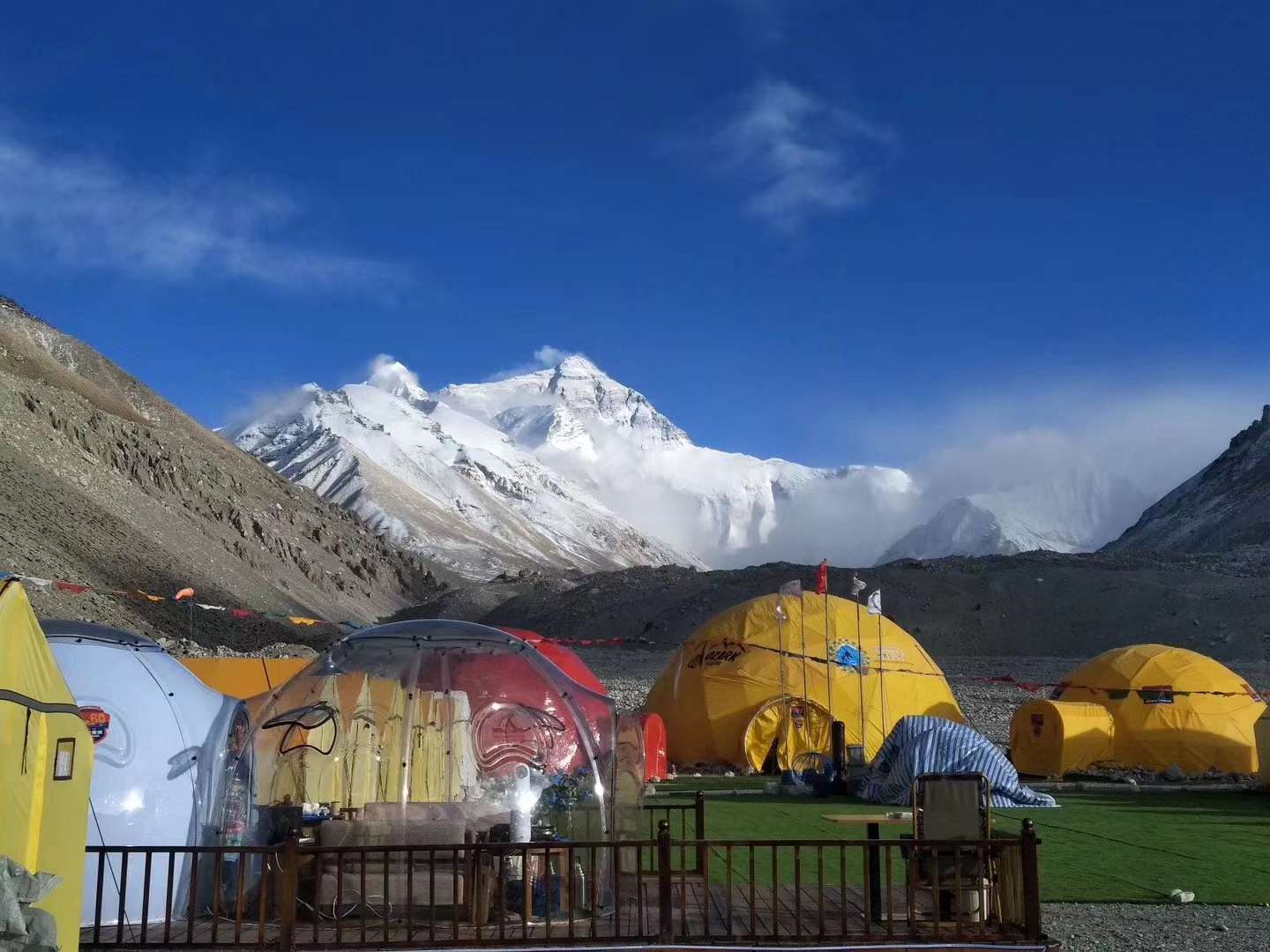 探索户外星空丨携手微营.阿朵娜星空房一起约会-搜狐大视野-搜狐新闻