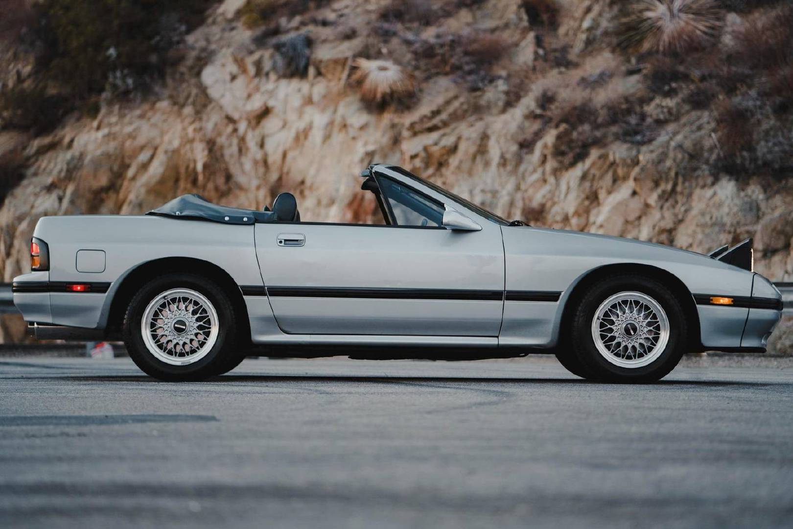 1988 Mazda RX-7 Convertible-搜狐大视野-搜狐新闻