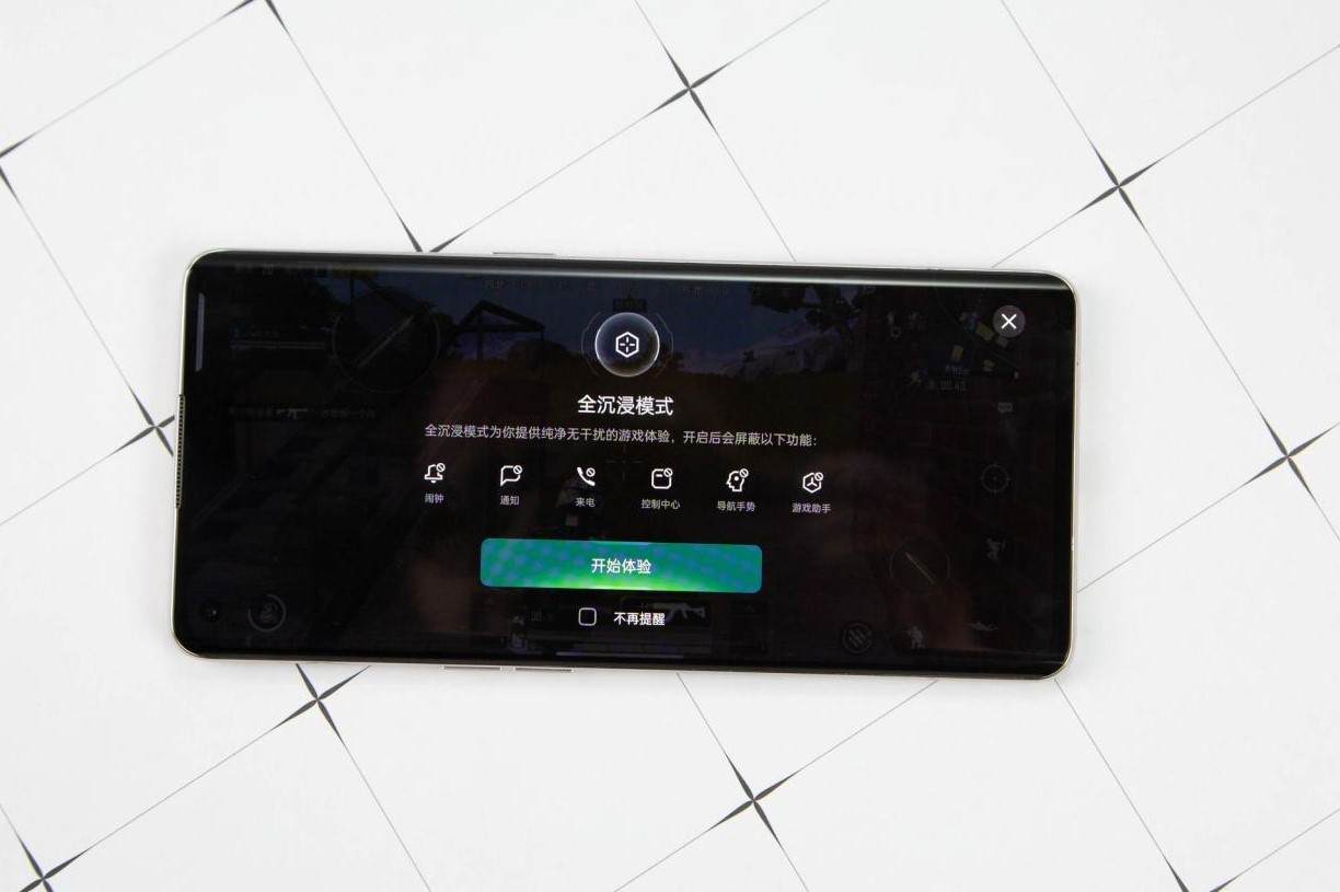 打造无阻的上分体验，Reno5全沉浸模式有点东西！-搜狐大视野-搜狐新闻