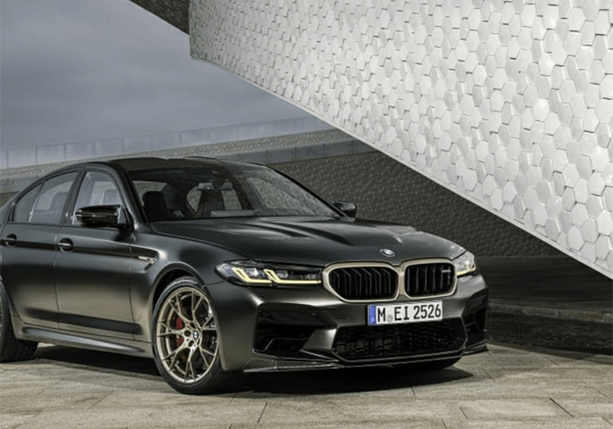 宝马M5 CS官图发布 搭载4.4T V8发动机_搜狐汽车_搜狐网