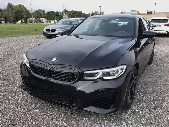宝马全新M340i实拍！搭3.0T，动力超奥迪S4，亮黑轮毂更显运动_搜狐汽车_搜狐网