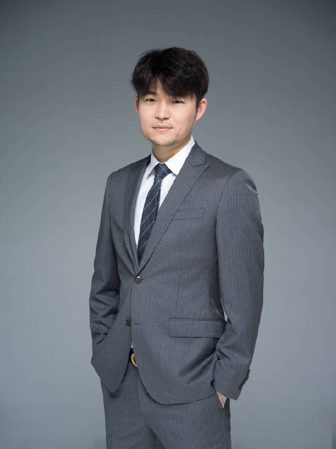 2021年王者荣耀春季赛 QGHappy定妆照-搜狐大视野-搜狐新闻