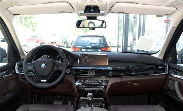 从各方面来看，3.0t的途锐跟2.0t的宝马x5对比，买哪个更好？_搜狐汽车_搜狐网