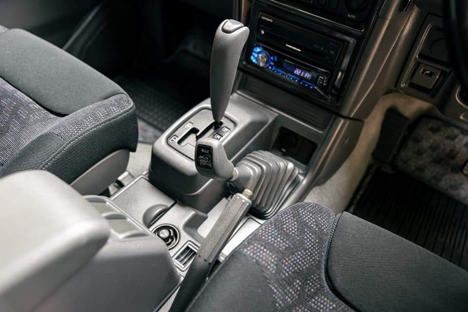 帕杰罗V93改装HKS机械增压，动力提升40%，山猫变“饿猫”不一般_搜狐汽车_搜狐网