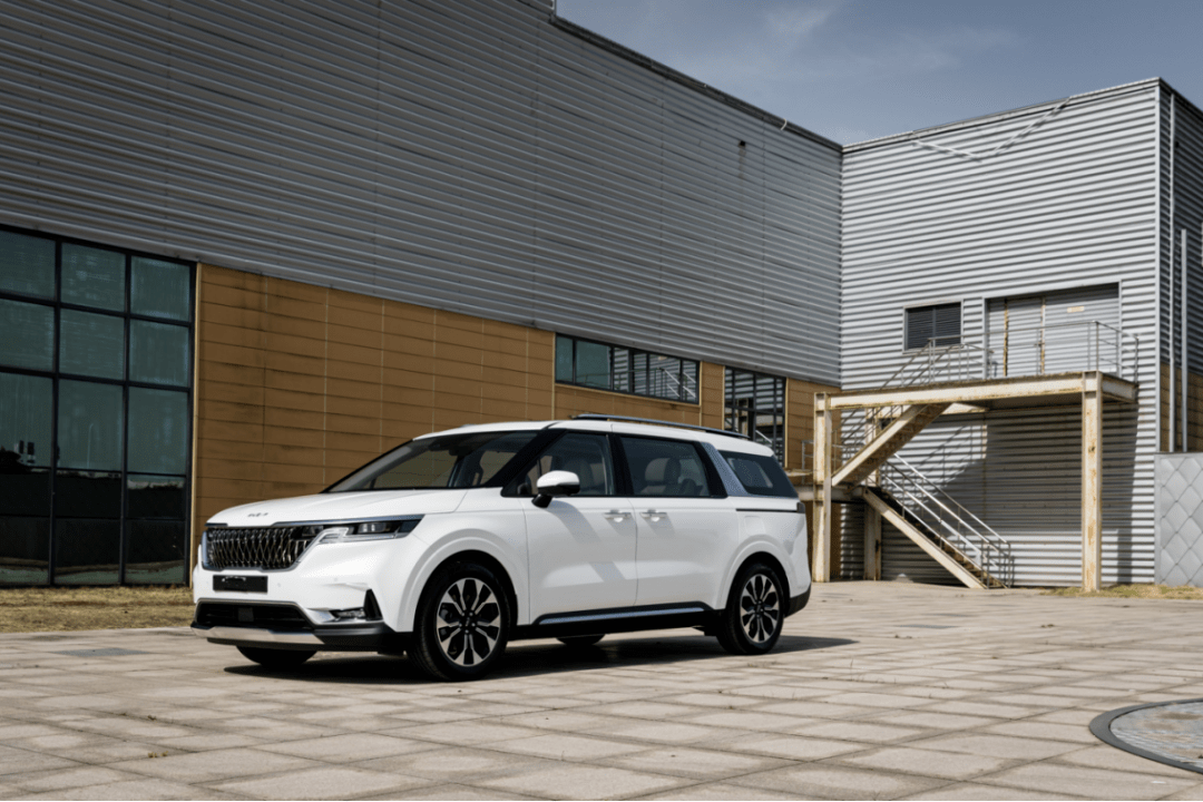 嘉华PK GL8，像个MPV一样来场错位战_搜狐汽车_搜狐网