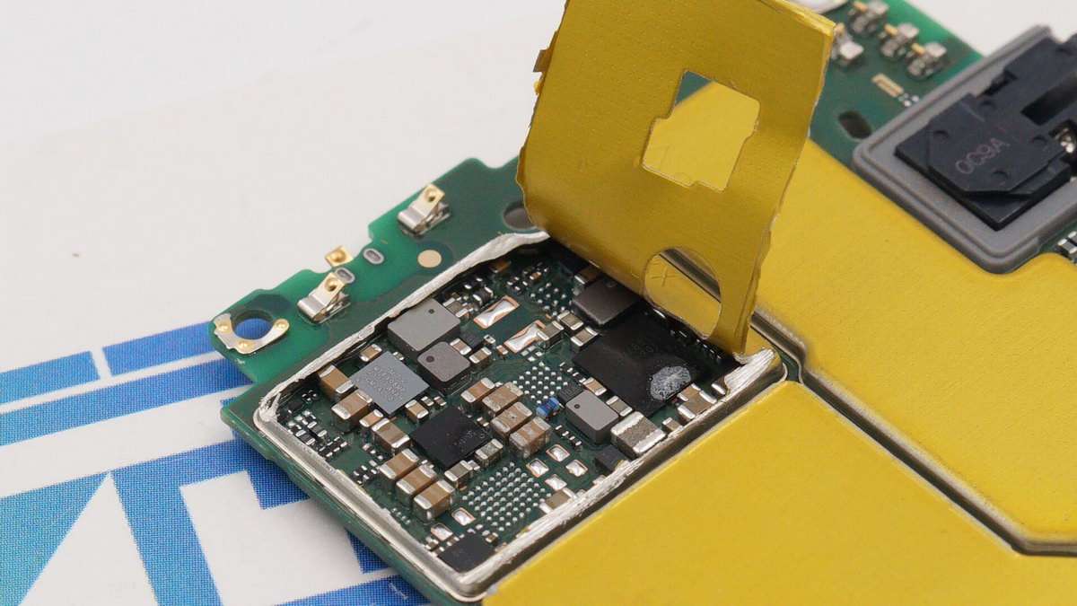 南芯半导体SC8545电荷泵快充芯片加持，手机快速满血复活，荣耀X20 SE拆解_充电