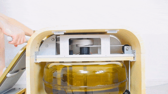 HUAWEI HiLink智能生态，再添重磅成员，用它定制你的运动仪式感_的设计