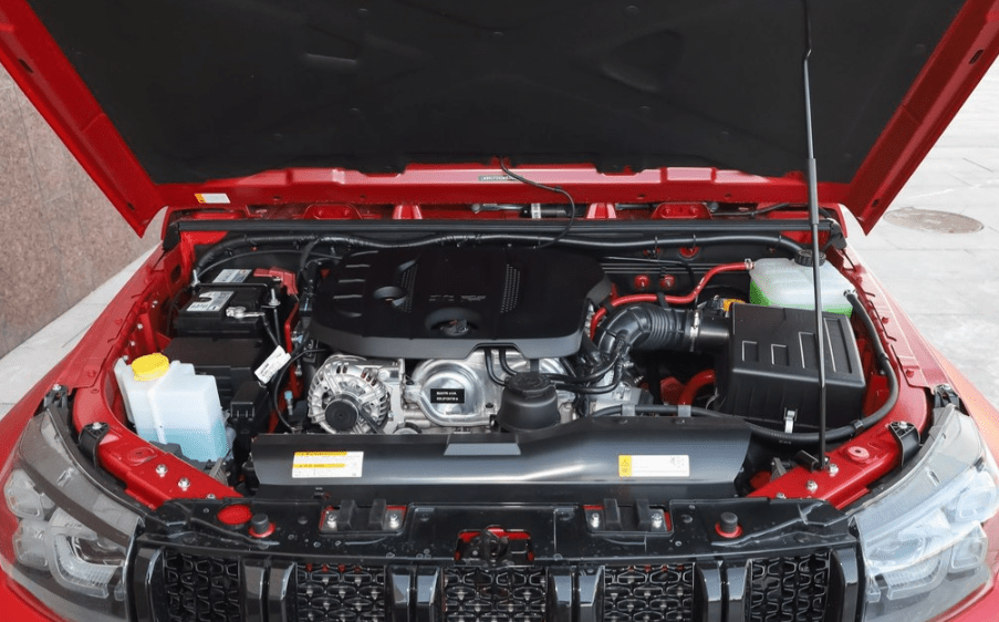 北汽BJ40体验：内饰升级，搭载悬浮屏，入门2.0T，15.98万起_搜狐汽车_搜狐网