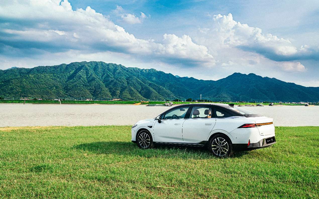 小鹏P5、特斯拉毛豆3、蔚来ET7各具优势，如何选？_搜狐汽车_搜狐网