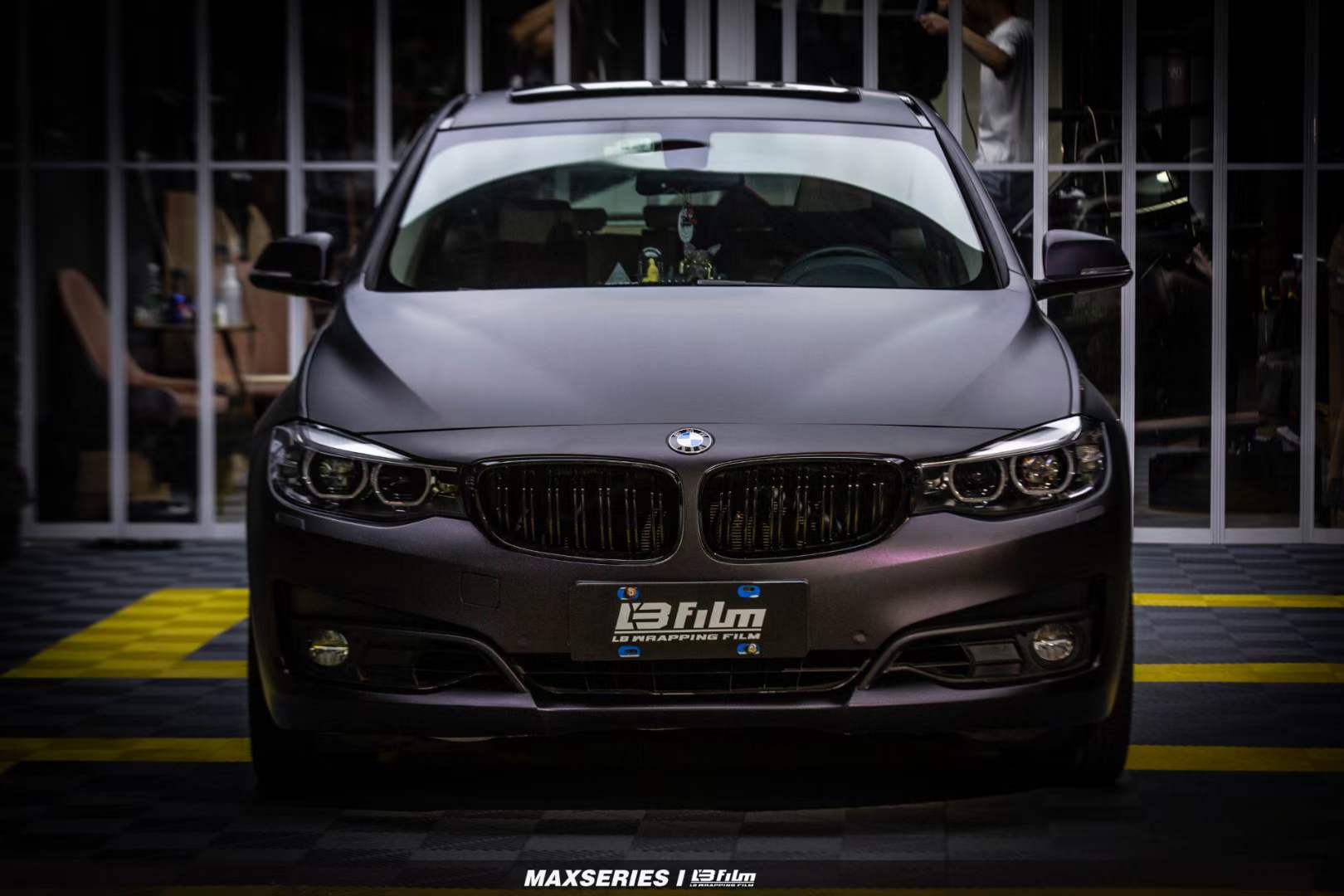 宝马-3系GT汽车LBFILM改色膜PET闪影墨紫_搜狐汽车_搜狐网