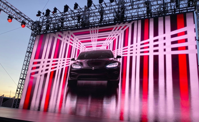 特斯拉Model S Plaid+谍照来袭，809kW最大功率，运动套件很激进_搜狐汽车_搜狐网