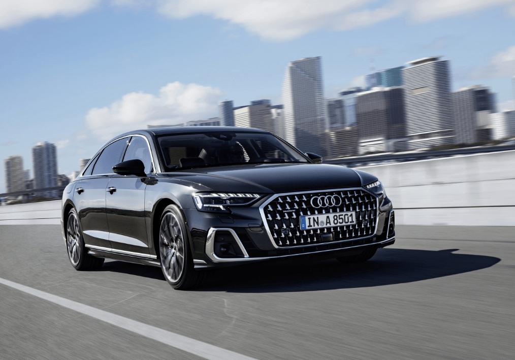 大灯升级前脸焕新，奥迪A8L迎来中期改款，网友：A4L PLUS？_搜狐汽车_搜狐网