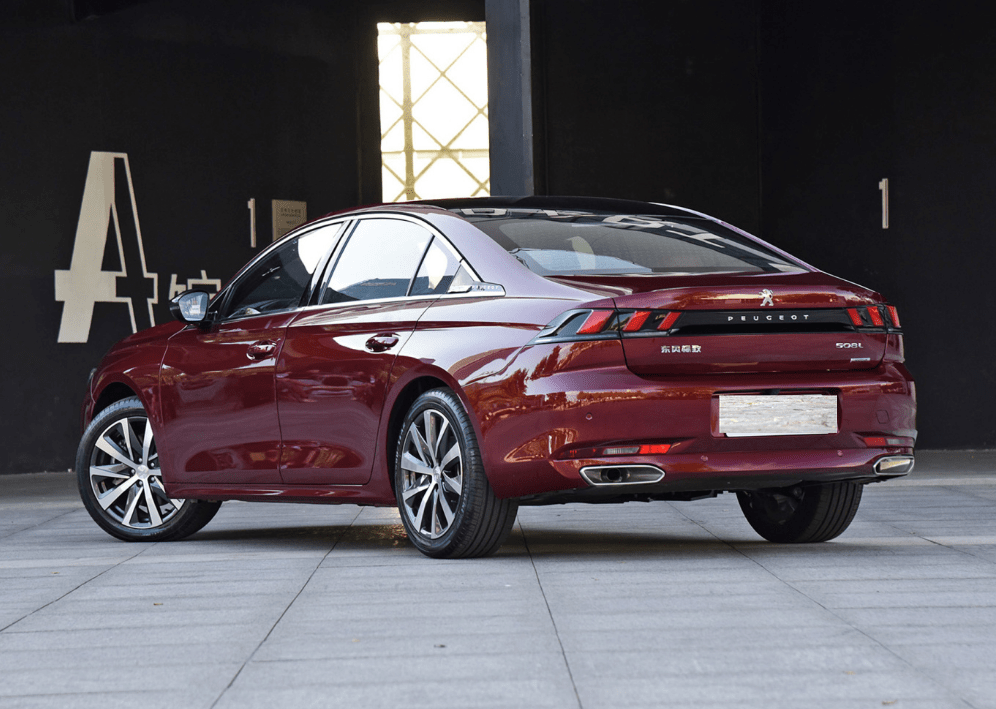 不输凡尔赛c5x的法系车，配1.8T+8挡AMT，14万就能拿下_搜狐汽车_搜狐网