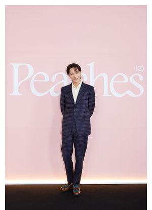 10年铁粉见偶像本人语塞 Kai收到长文亏：你那时半句话都没_牛岛_专辑_Peaches