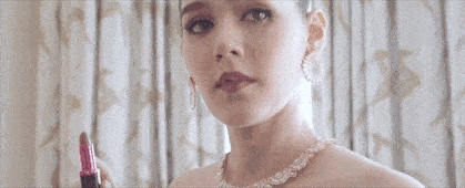 抗衰真相！为啥这些顶级女神的27岁到45岁全都凭空消失？_aump_面部_May