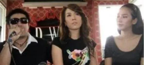 抗衰真相！为啥这些顶级女神的27岁到45岁全都凭空消失？_aump_面部_May