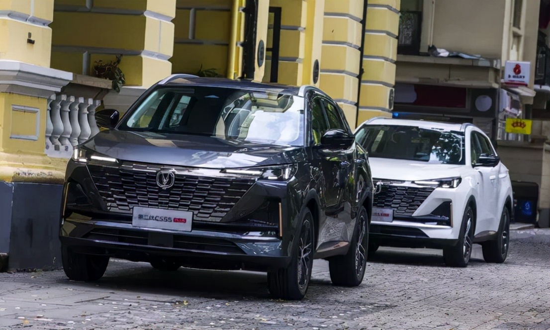 第二代CS55PLUS颜值智商双在线，这才是年轻人想要的年终奖_搜狐汽车_搜狐网