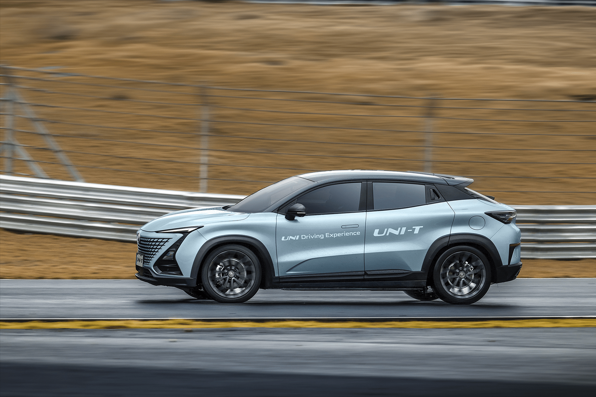 13.79万元起售，长安2022款UNI-T 2.0T正式上市_搜狐汽车_搜狐网