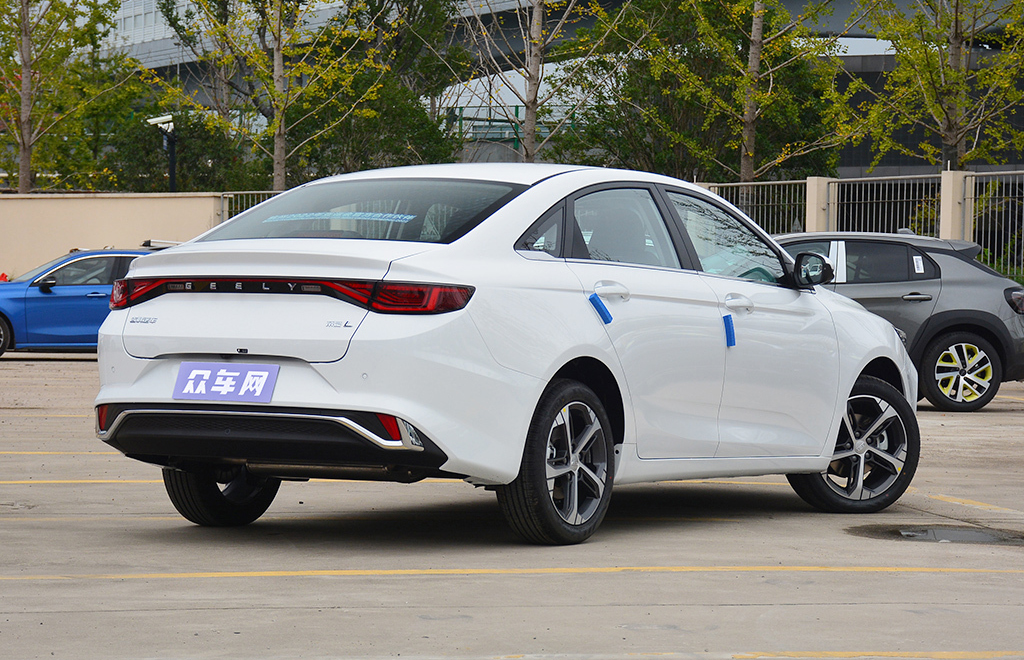 主推1.4T+8CVT至尊型 吉利帝豪L购车手册_搜狐汽车_搜狐网