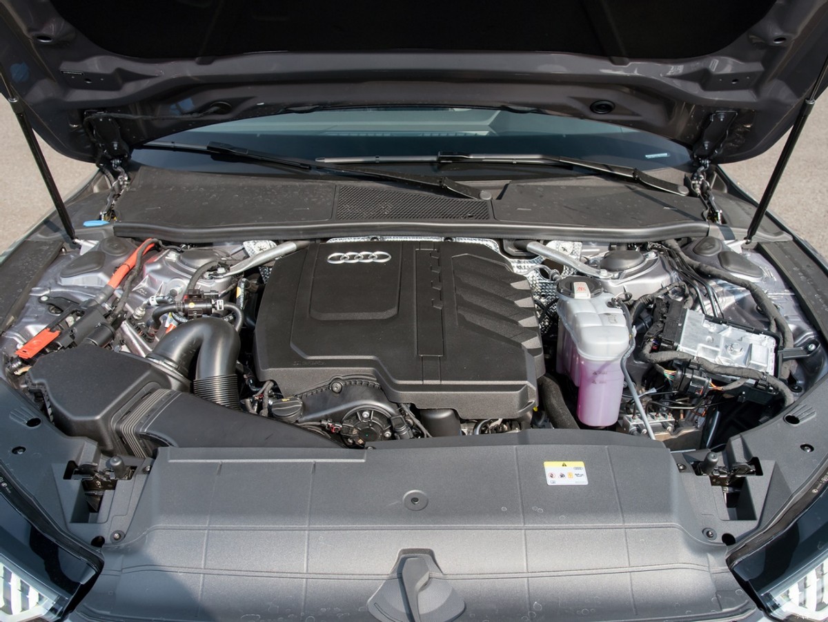 奥迪A7L来了45.97万起，奥迪A6L：先把我的优惠报一报_搜狐汽车_搜狐网