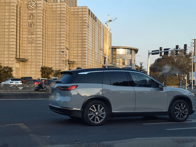 从奔驰GLC到蔚来ES8，以后有TA伴我同行_搜狐汽车_搜狐网