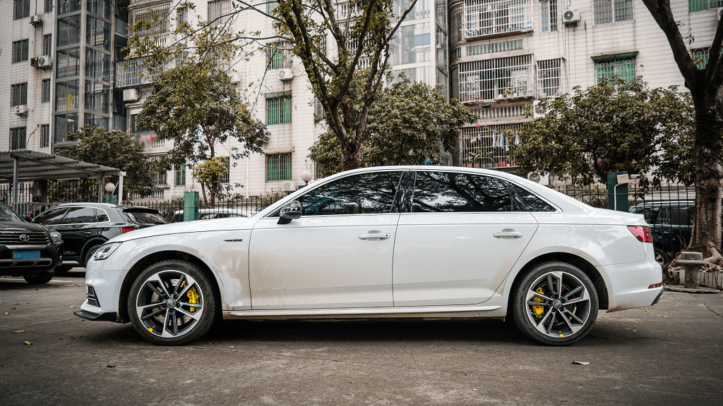 TEI Racing官方案例-奥迪A4L升级TEI刹车P40NS+四活塞卡钳套件_搜狐汽车_搜狐网