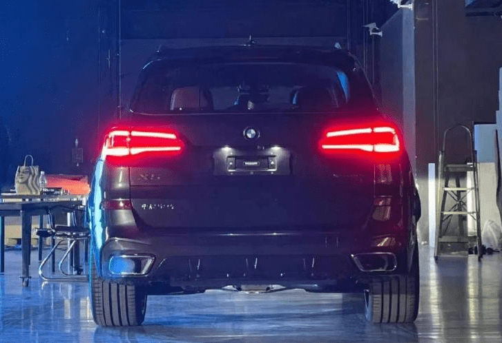 国产宝马X5L实车曝光，长5米多，搭载3.0T，售价疑是55.8万起？_搜狐汽车_搜狐网