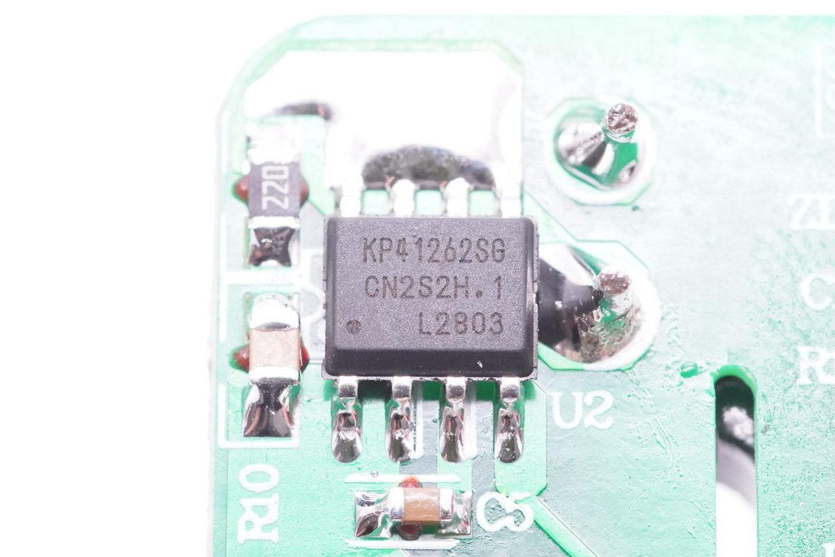 必易微KP22306+KP41262系列高集成方案助力量产，古石20W PD快充充电器拆解_保护_芯片_输出